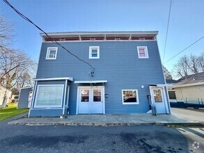 Congers Estates Houses for Rent with a Swimming Pool - Congers, NY