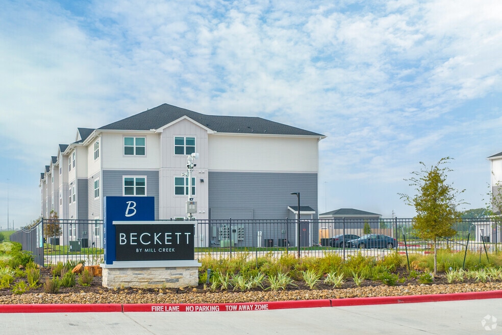Apartments for Rent with a Dog Park in Plum Grove TX - Page 10 ...