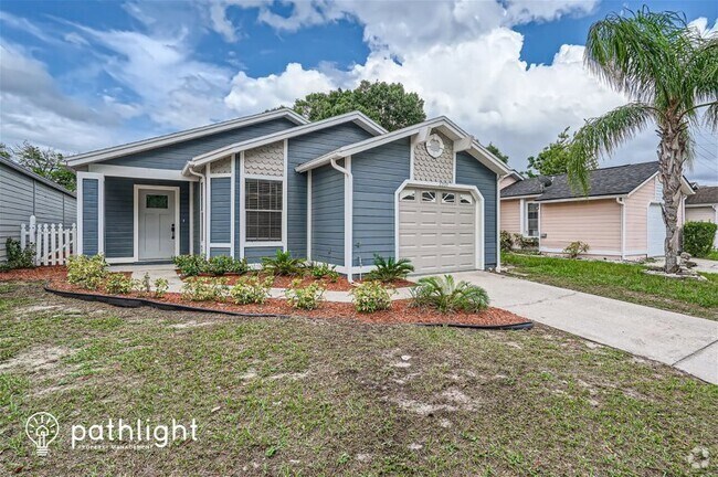 Grant Station Apartments for Rent with Extra Storage - Orlando, FL - 11 ...