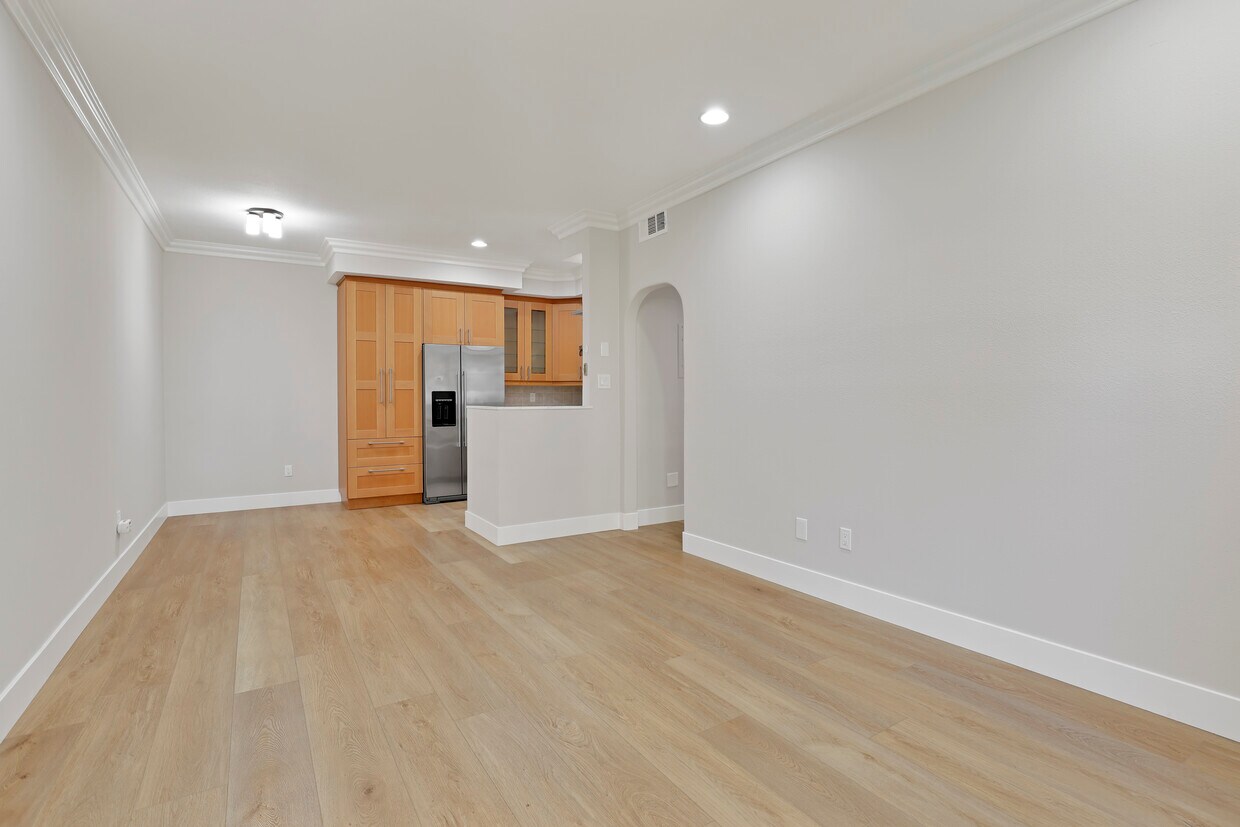 100 Alicante Aisle Unit 142, Irvine, CA 92614 - Condo for Rent in ...