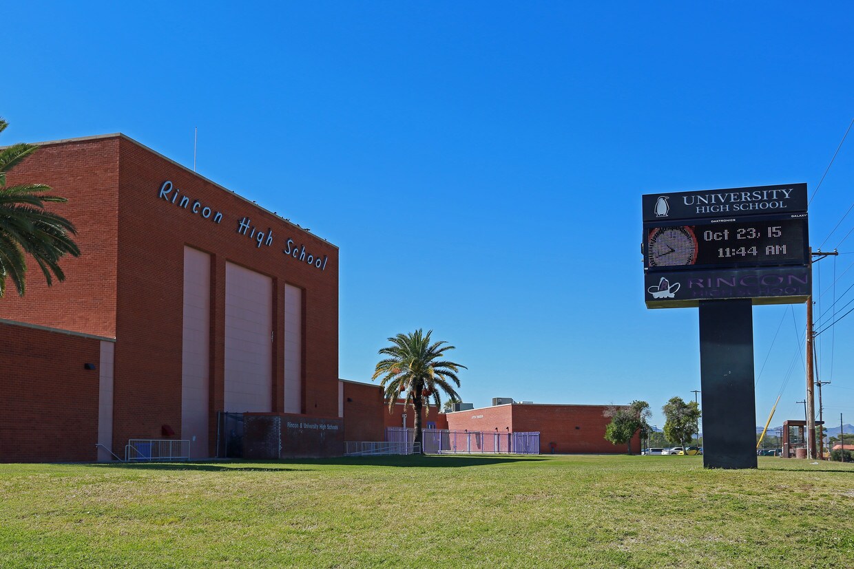 Is Poets Square a Good Place To Live in Tucson AZ? - Neighborhood Guide ...