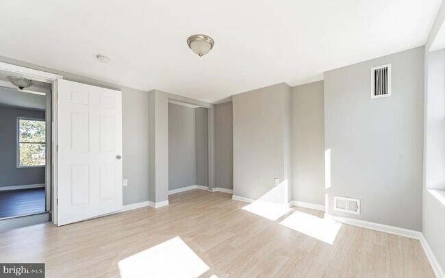 1004 W Lombard St, Baltimore, MD 21223 - Townhome Rentals in Baltimore ...