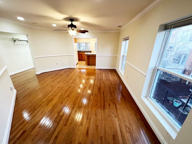 609 Newton Pl NW Unit B, Washington, DC 20010 - Condo for Rent in ...