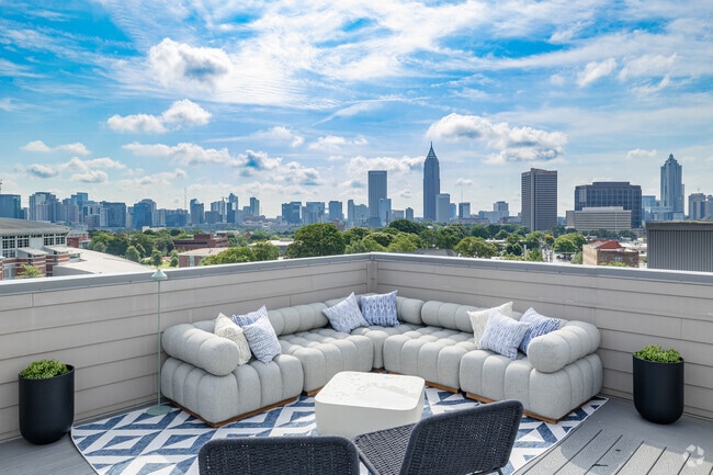 Westside Atlanta Apartments for Rent with a Swimming Pool - Atlanta, GA ...