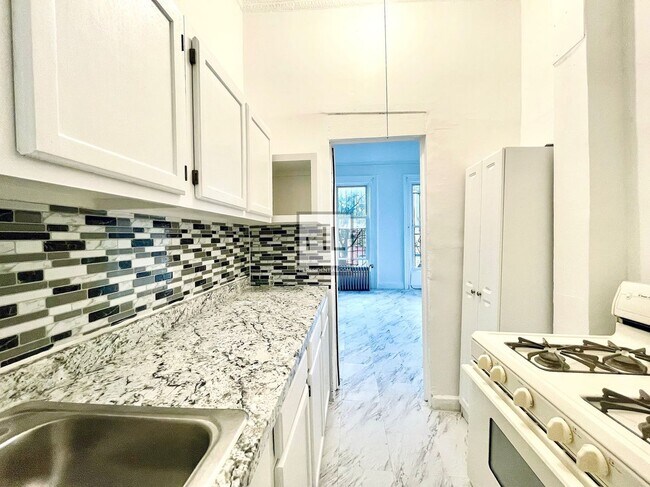 408 Adelphi St Unit 2, Brooklyn, NY 11238 | Apartments.com