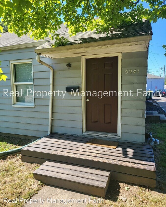 5241 Ford St, Speedway, IN 46224 - House Rental in Speedway, IN ...