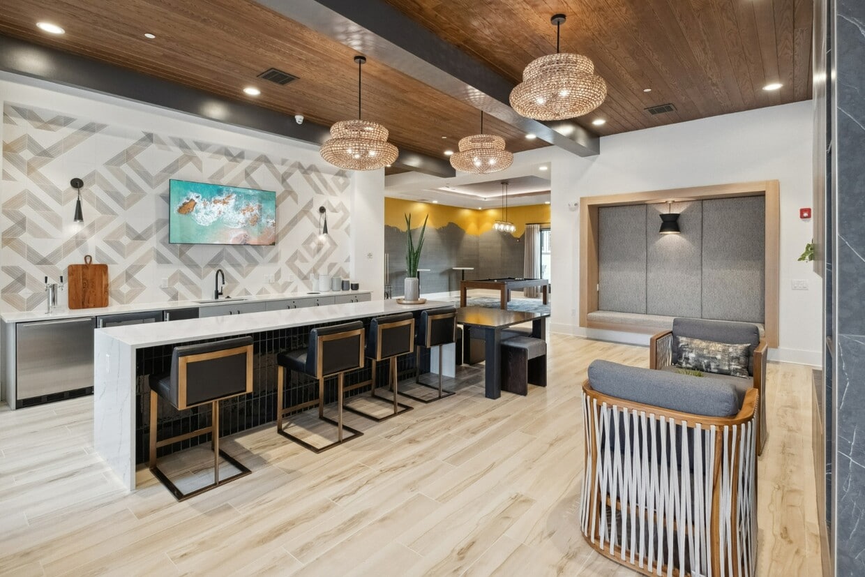 Ezelle - 900 Laura Oaks Blvd Kissimmee, FL 34747 | Apartments.com