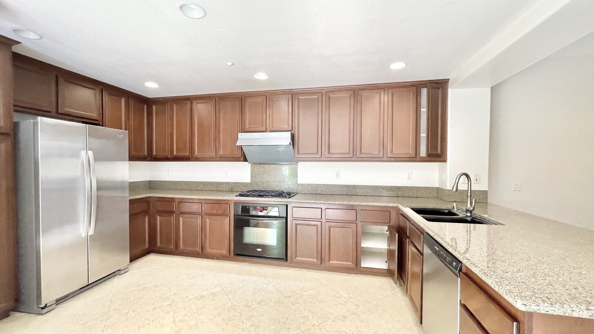 10536 Calle Tamarindo, San Diego, CA 92127 - Townhome Rentals in San ...
