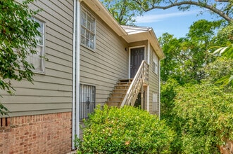 Redmont Park Apartments for Rent with a Yard - Birmingham, AL - 3 ...