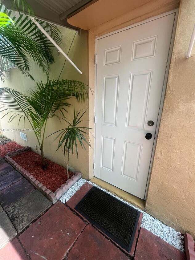 13925 NE 16th Ave, North Miami, FL 33161 - House Rental in North Miami ...