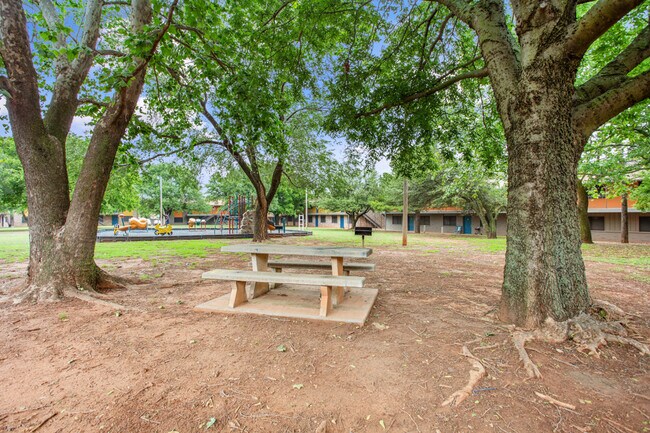 The Ridge - Apartments in Midwest City, OK | Apartments.com