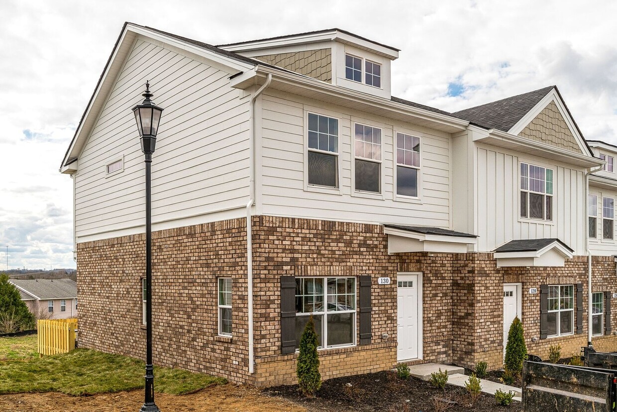 130 Dry Crk Cmns Dr, Goodlettsville, TN 37072 - House Rental in ...
