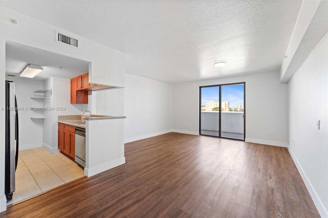 36 NW 6th Ave Unit 502, Miami, FL 33128 - Condo for Rent in Miami, FL | Apartments.com