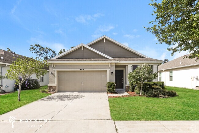 Connerton Village Apartments for Rent with a Swimming Pool - Land O ...