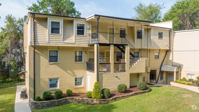 Cameron Village Apartments for Rent - Raleigh, NC - 2 Rentals ...