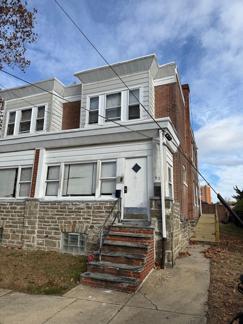 633 Gilham St Unit 1st floor, Philadelphia, PA 19111 - Room for Rent in ...