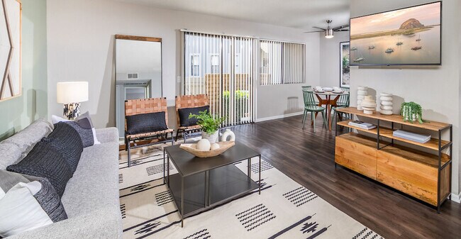 University Greens Apartments for Rent with Extra Storage - Riverside ...