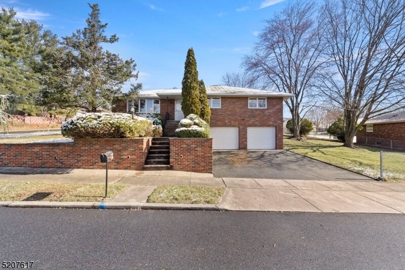 7 Peterson Rd, Totowa, NJ 07512 - House Rental in Totowa, NJ ...