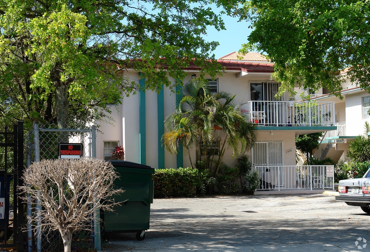 1450 NW 1st St, Miami, FL 33125 - 1450 NW 1st St Miami, FL 33125 ...
