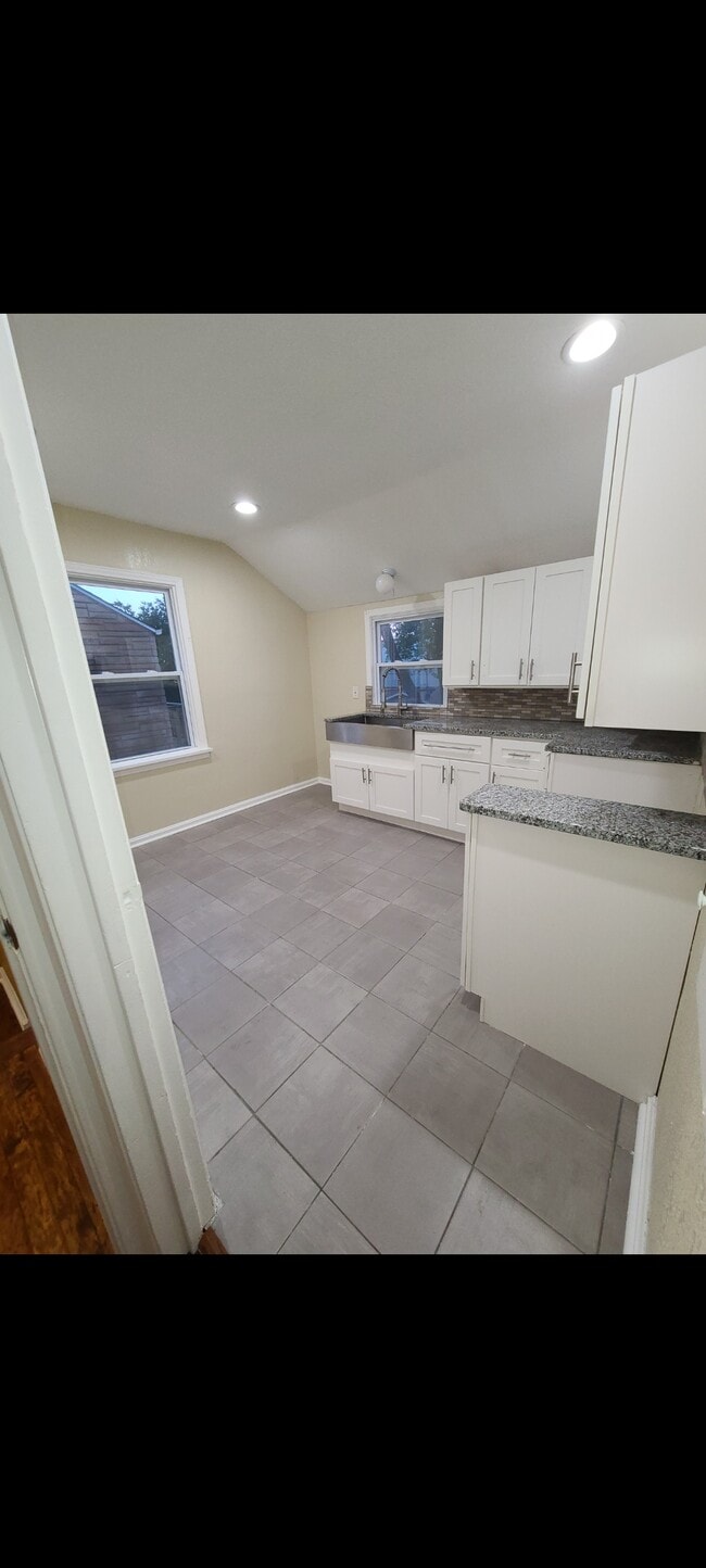 Milwaukee Apartments Under 400