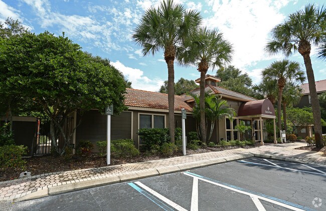 South Pointe Rentals - Tampa, FL | Apartments.com