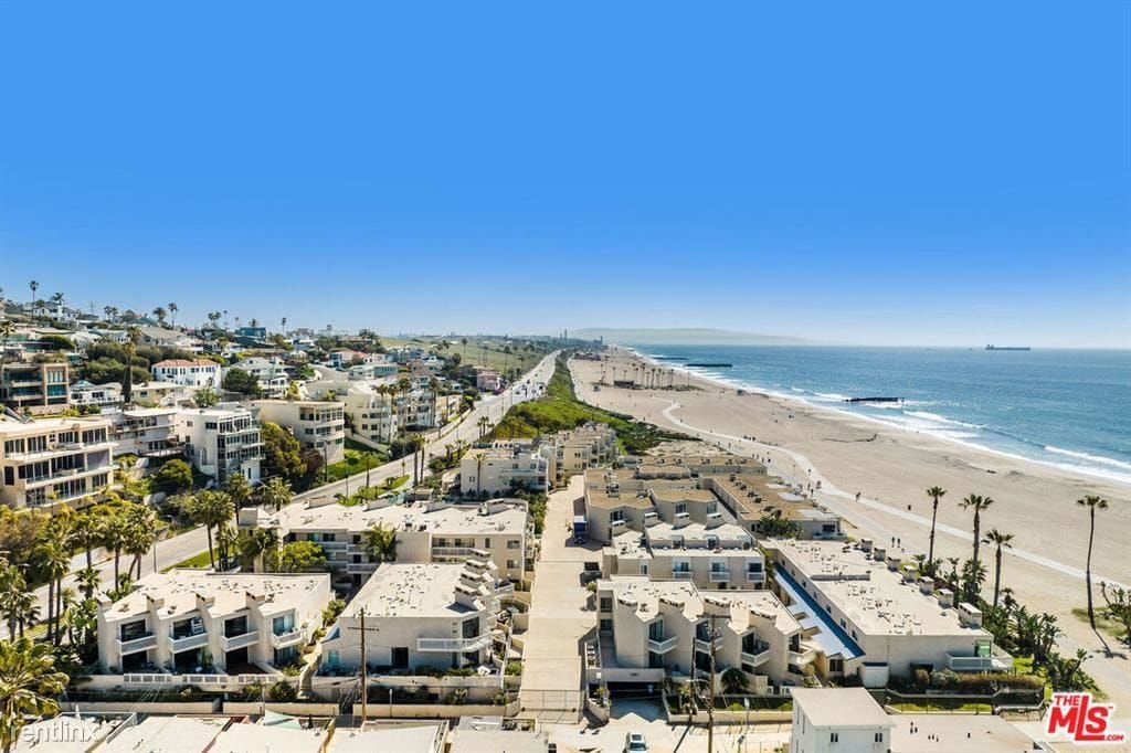 7301 Vista Del Mar Unit Apt A311, Los Angeles, CA 90293 - Condo for ...