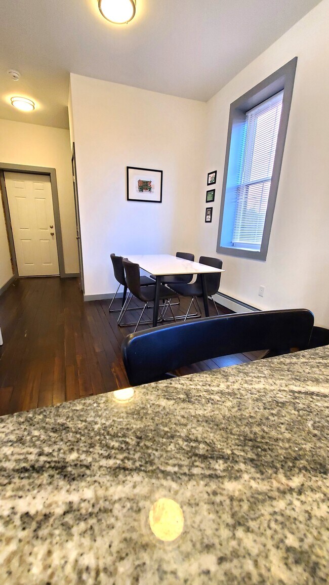 213 Lawrence St Unit 2, Hartford, CT 06106 - 213 Lawrence St Hartford ...