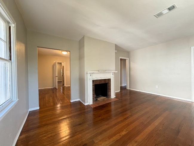 4 Hibiscus Ave, Savannah, GA 31404 | Apartments.com
