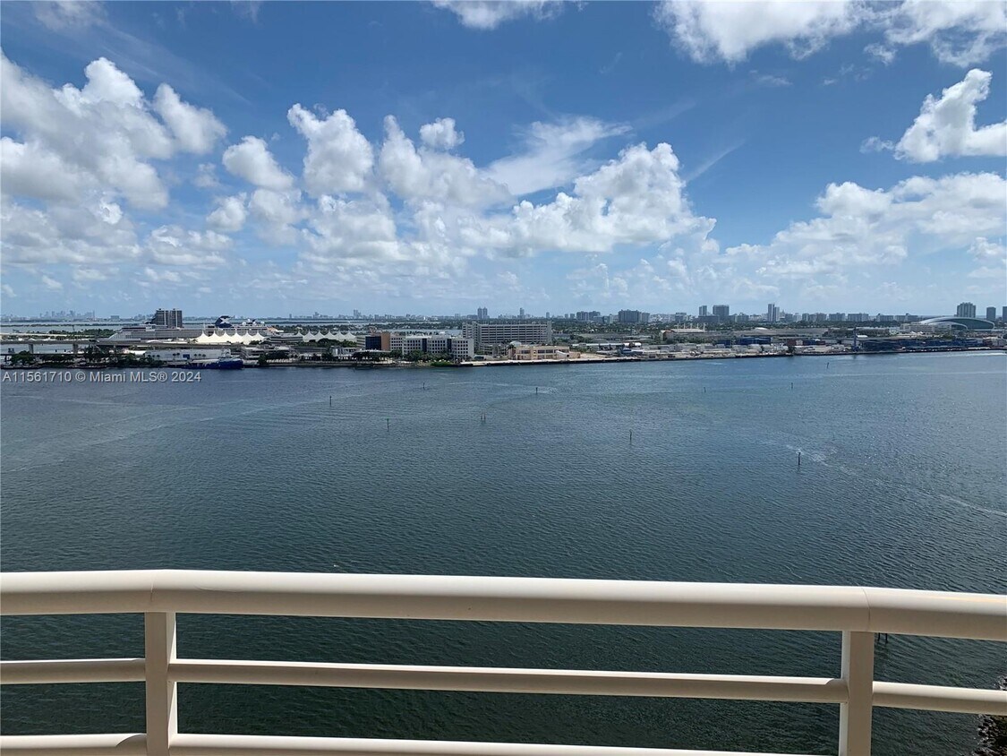 888 Brickell Key Dr Unit 1912, Miami, FL 33131 - Condo for Rent in ...