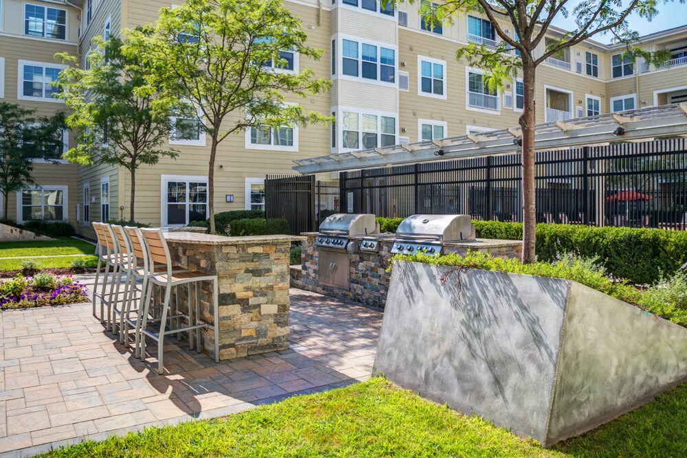 Parkside Commons Apartments - Apartments in Chelsea, MA | Apartments.com