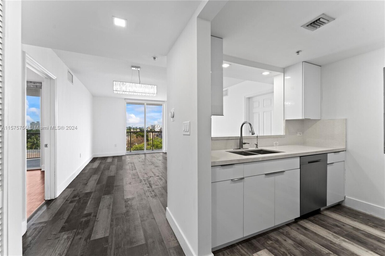 900 SW 8Th St Unit 606, Miami, FL 33130 - Condo for Rent in Miami, FL ...