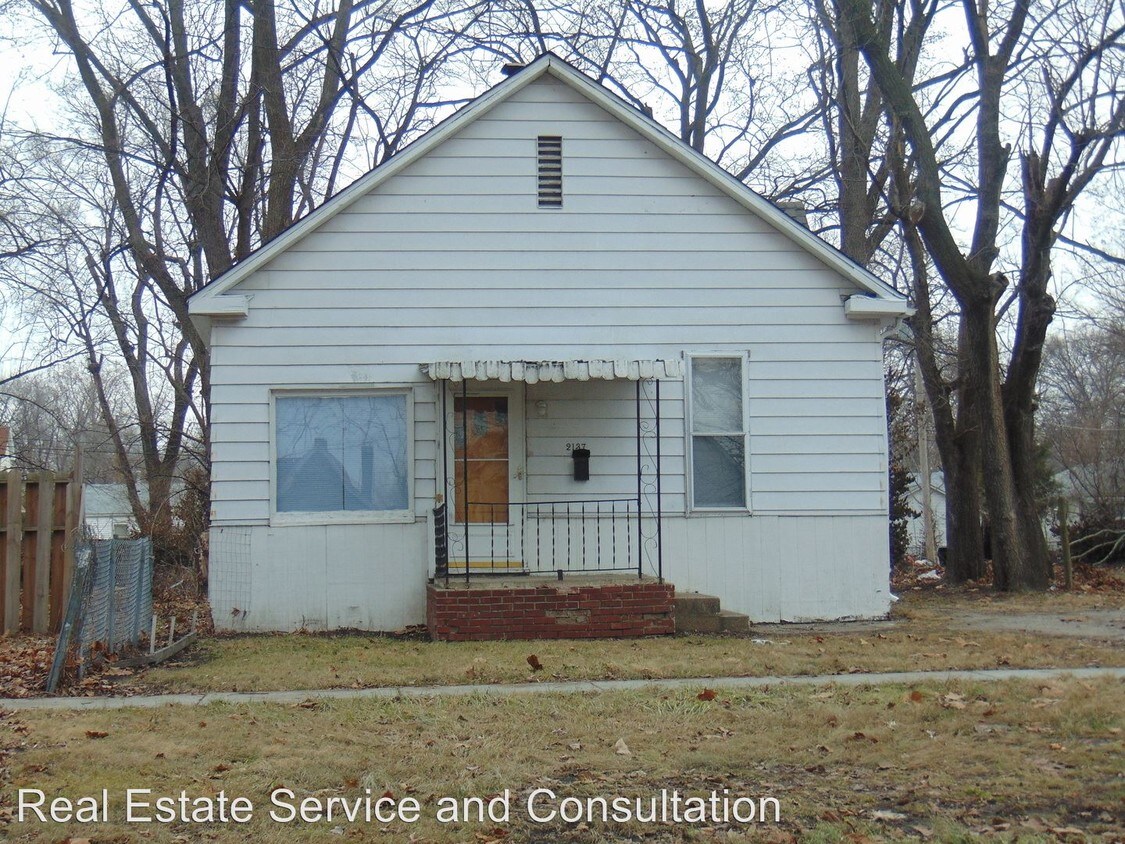2137 E Jackson St, Springfield, IL 62703 - House Rental in Springfield ...
