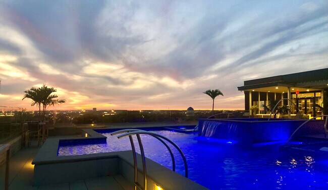 Hubbard Park Place - 797 N Wall St Columbus, OH - Apartments for Rent ...