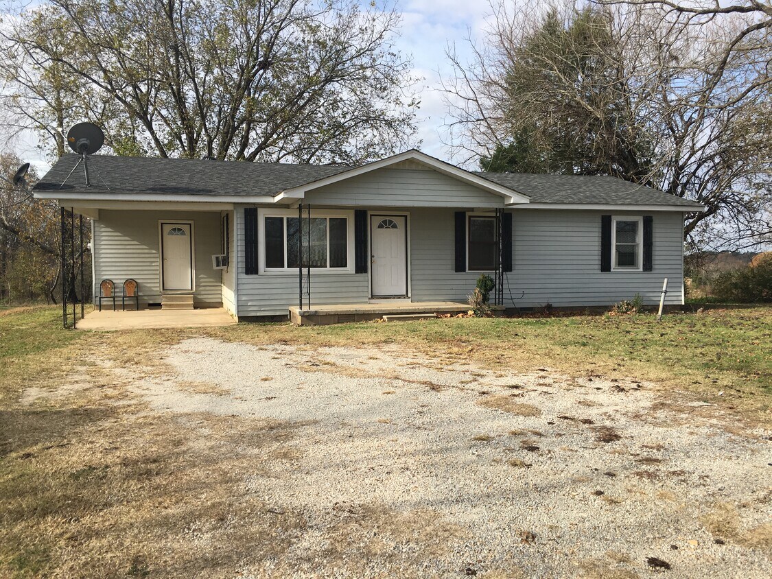 42 Booth Rd, Trenton, TN 38382 - House Rental in Trenton, TN ...