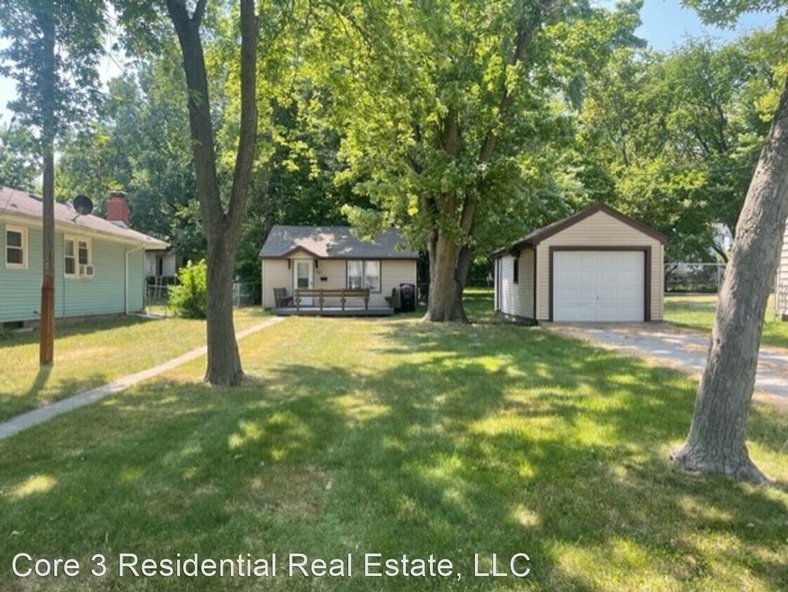 809 Kingsley St, Normal, IL 61761 - House Rental in Normal, IL ...