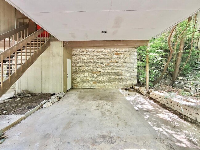 3566 Ranch Rd 2222, Austin, TX 78732 - Townhome Rentals in Austin TX ...