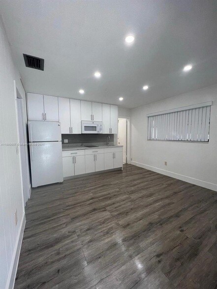 222 Sw 8th St, Dania Beach, FL 33004 | Apartments.com