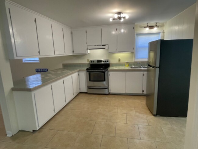 Henrietta NC Condos for Rent