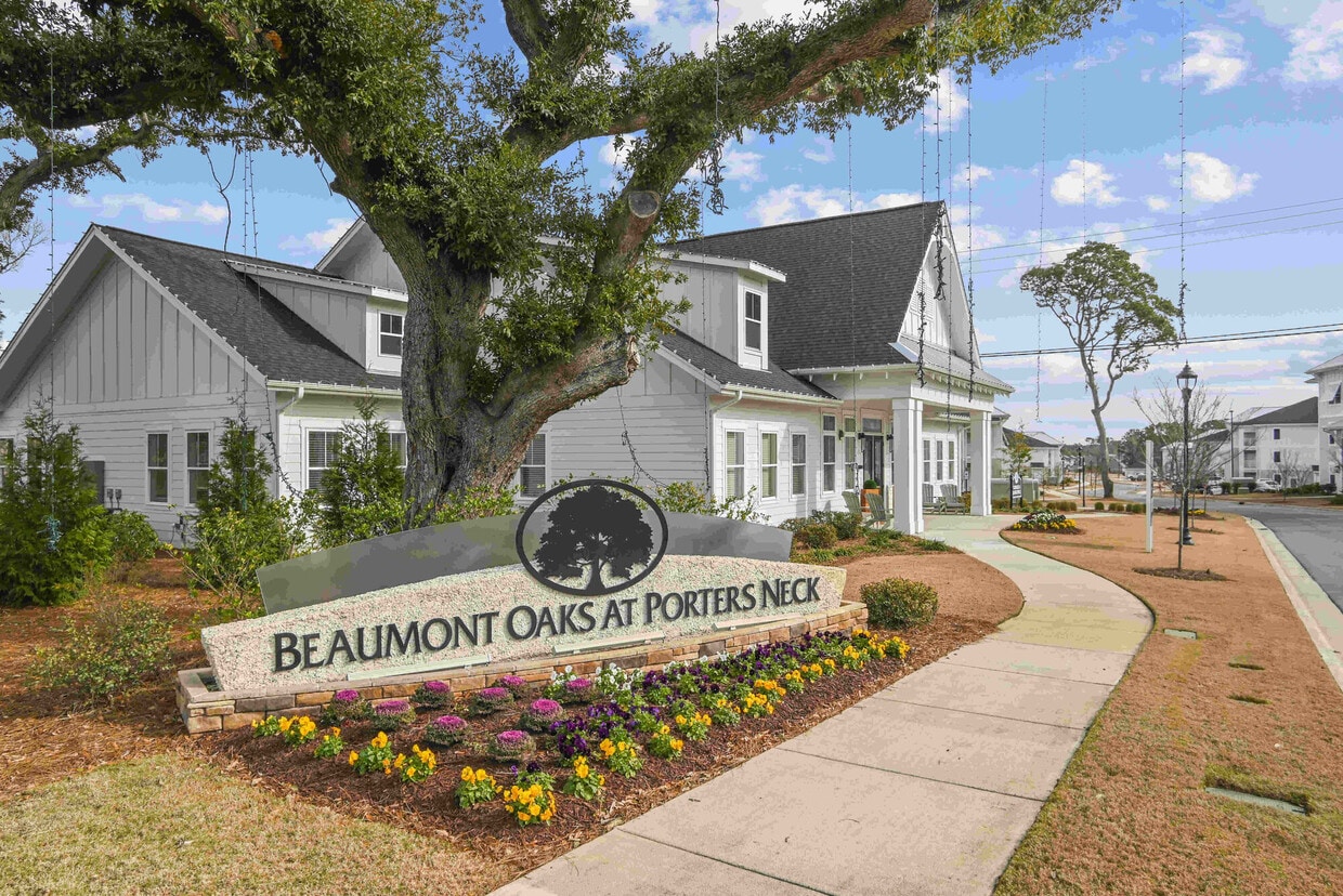 Beaumont Oaks at Porters Neck Apartments & Townhomes - 115 Beaumont ...