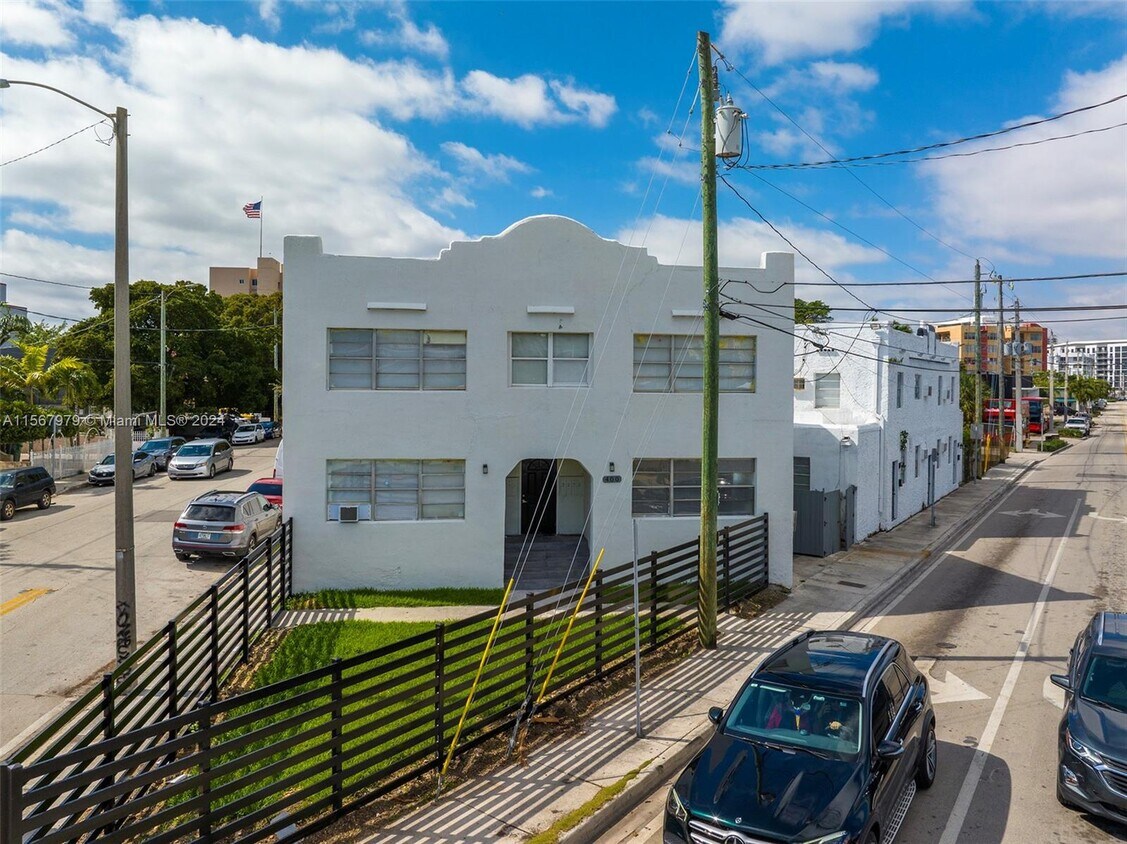 400 NW S River Dr Unit 8, Miami, FL 33128 - Room for Rent in Miami, FL ...