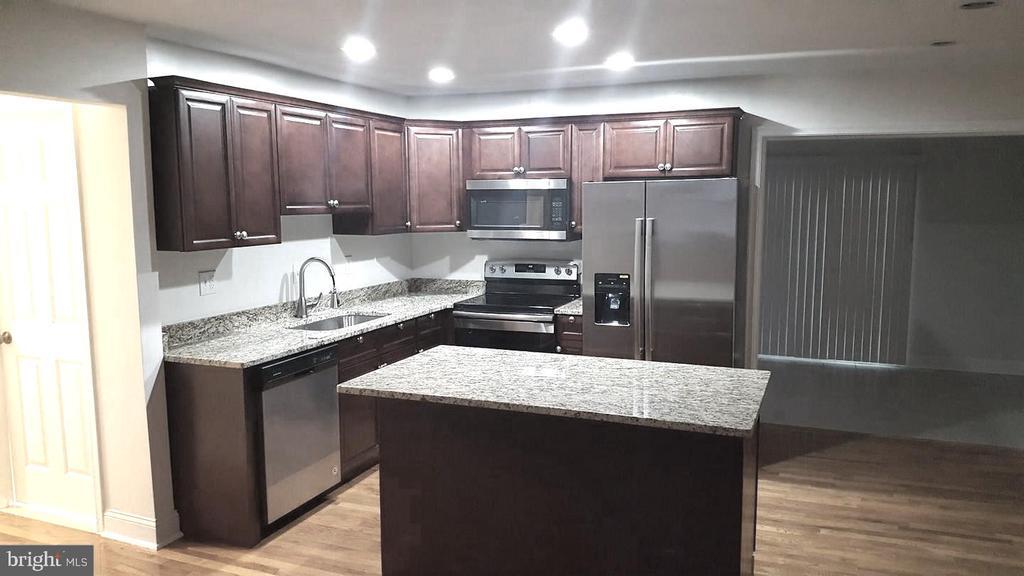 8501 Mimosa Ave, Clinton, MD 20735 - House Rental in Clinton, MD ...