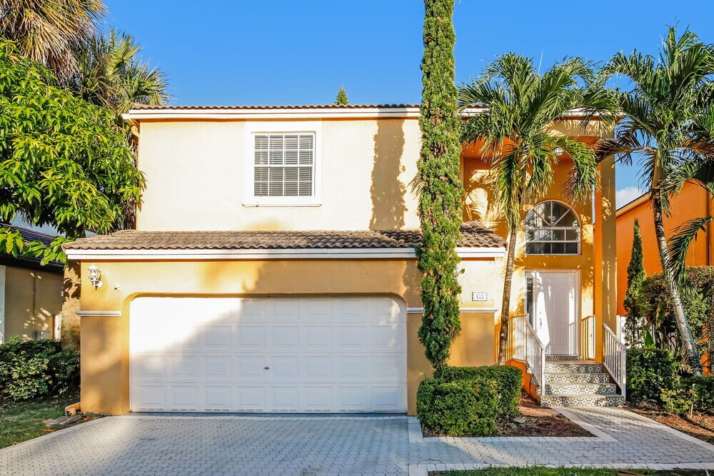 159 Nw 152Nd Ln, Pembroke Pines, FL 33028 | Apartments.com