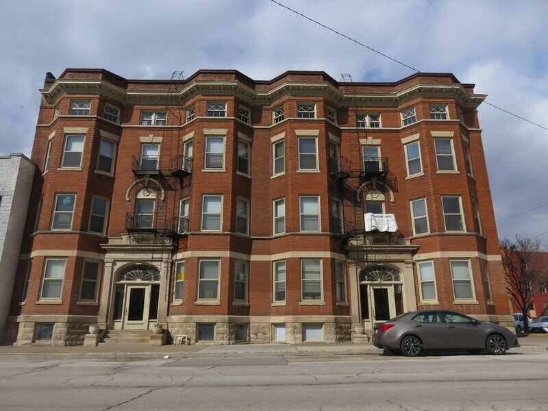 604 W 3rd St Unit 3B, Davenport, IA 52801 - Condo for Rent in Davenport ...