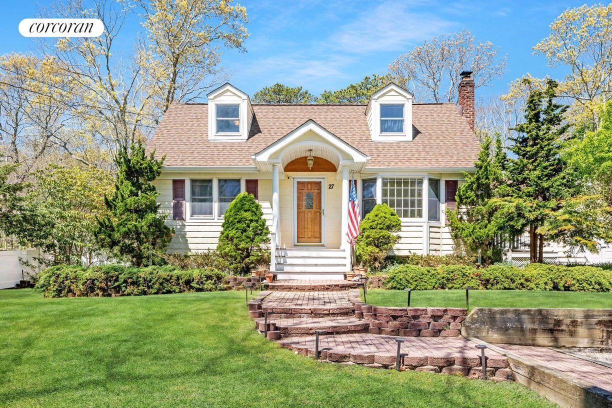 27 Summit Blvd, Westhampton, NY 11977 | Apartments.com