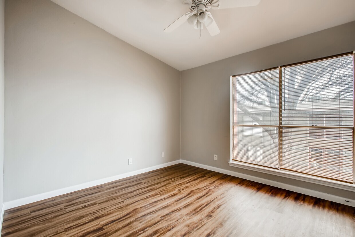 3818 Southway Dr, Austin, TX 78704 - Townhome Rentals in Austin TX ...