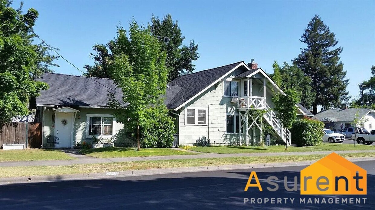 424 S Grape St Unit M-051 424 S. Grape St #1, Medford, OR 97501 - Room ...