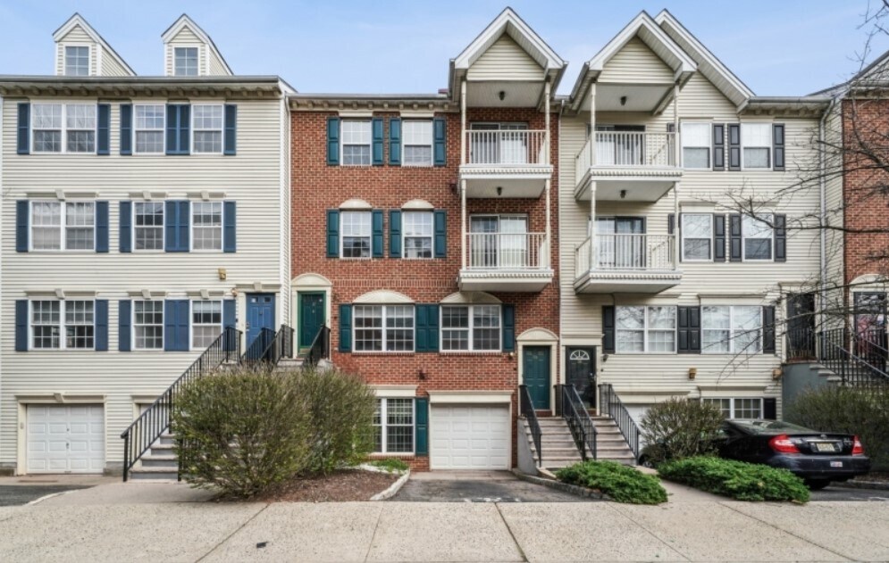 34 Richmond St Unit 34 Richmond, Newark, NJ 07103 - Condo for Rent in ...