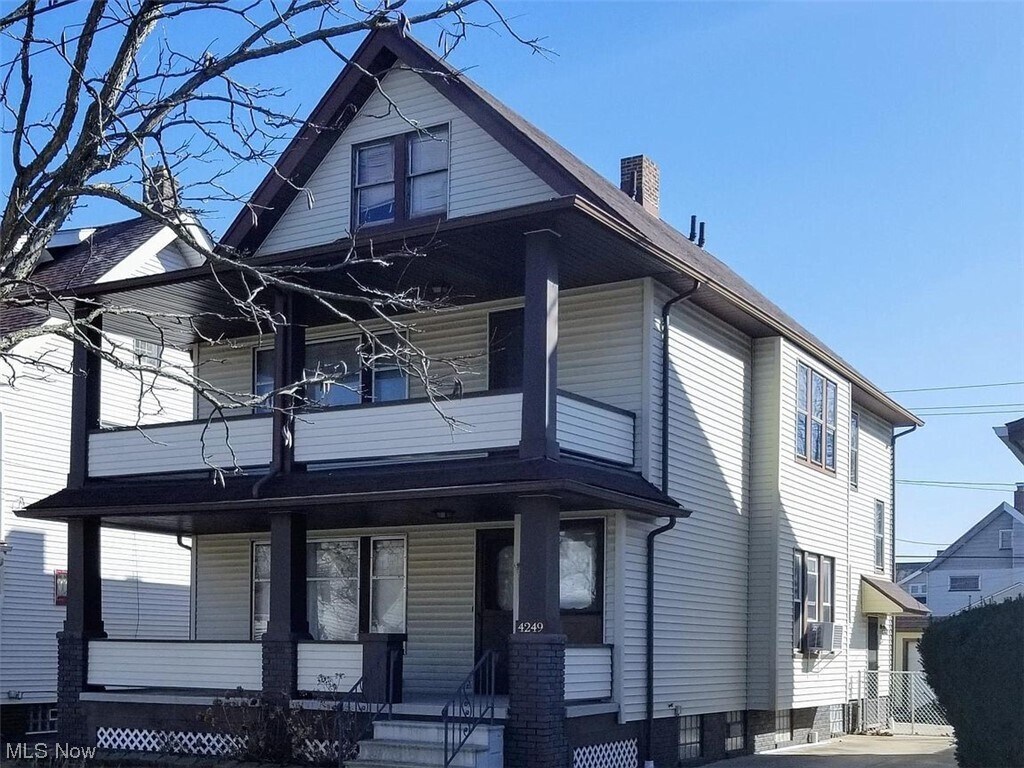 4249 W 50th St Unit Upstairs, Cleveland, OH 44144 - Room for Rent in ...