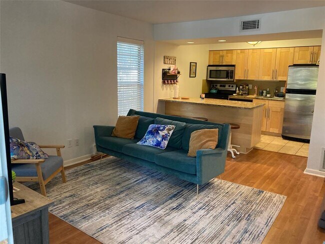 7685 Northcross Dr Unit 424, Austin, TX 78757 - Condo for Rent in ...