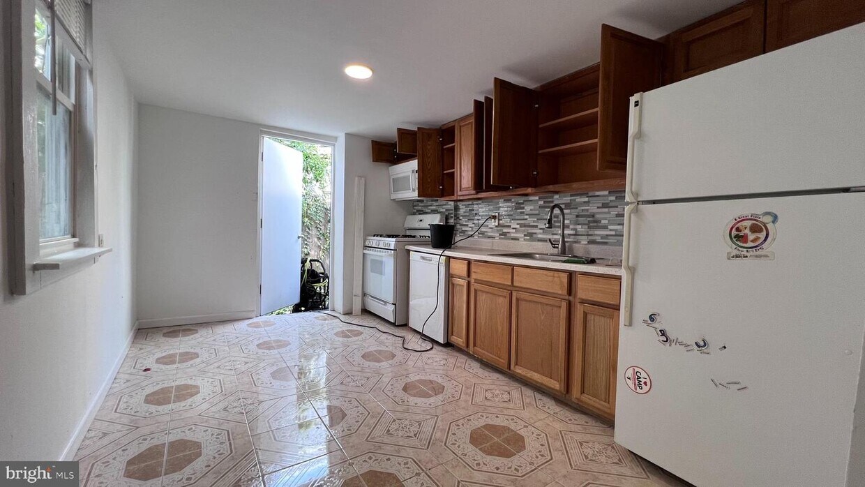 1210 S Bucknell St, Philadelphia, PA 19146 - Townhome Rentals in ...